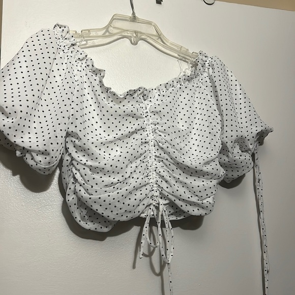 Tops | Super Cute Polka Dot Crop Top | Poshmark